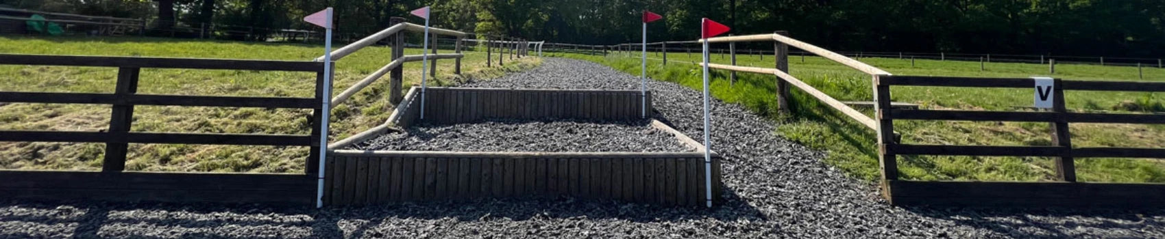 Equestrian Direct All Weather Surfaces – David Dumosch